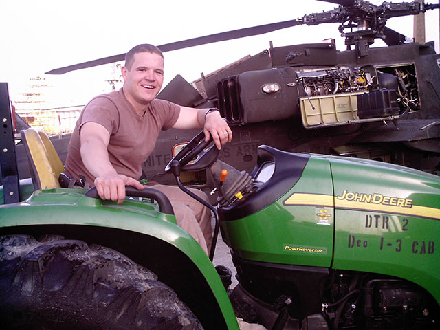 Illinois Farm Boy Taking Harvard Students to School on Ag
